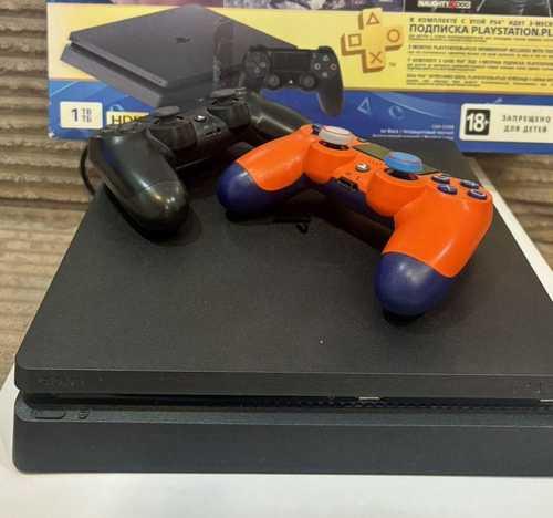 Игровая консоль PS4 slim