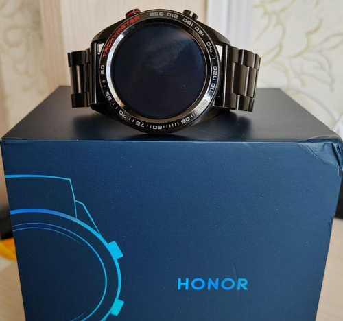 Смарт часы Honor Watch Magic