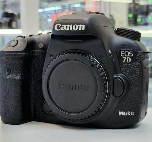 Фотоаппарат Canon EOS 7D Mark II body