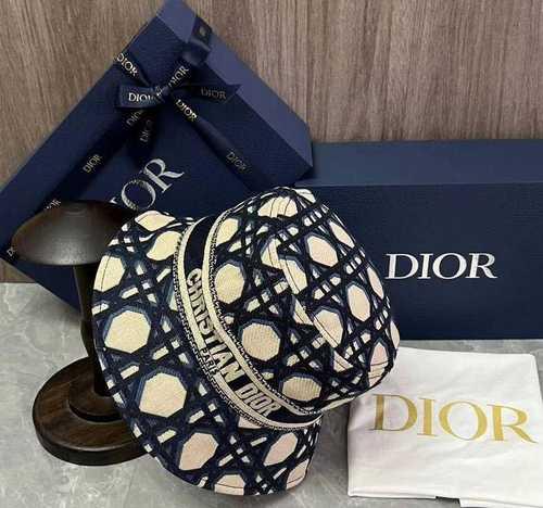 Панама Dior