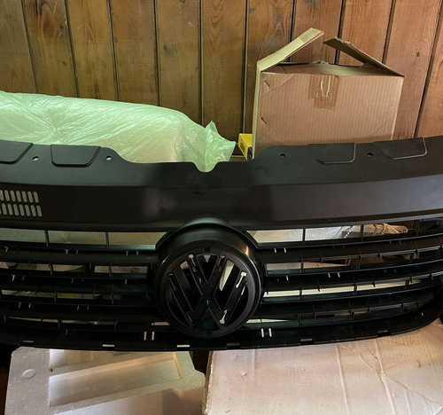 Оригинальная решетка радиатора transporter T5