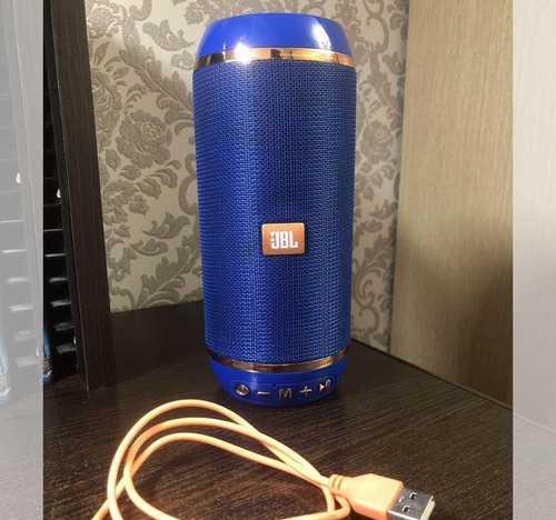 Портативная колонка jbl