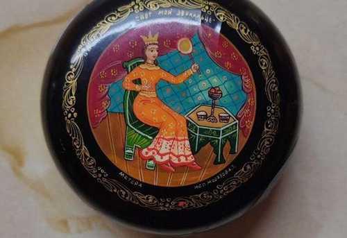 Шкатулка с ручной росписью хохлома