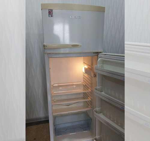 Beko. Холодильник компакт