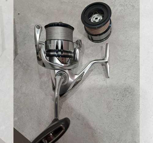 Катушка shimano stradic 19