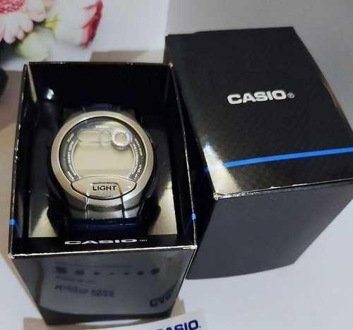 Часы наручные Casio W-752