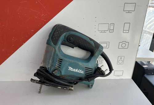 С81) Лобзик Makita 4328