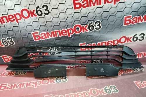 Решетка бампера передний Citroen C4