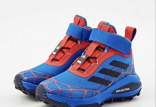 Новые ботинки Adidas Spider men, р. 37,5