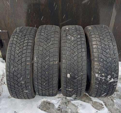 Michelin X-Ice Snow 215/65 R17