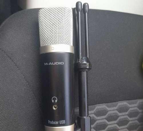 Студийный микрофон M-audio vocal studio USB
