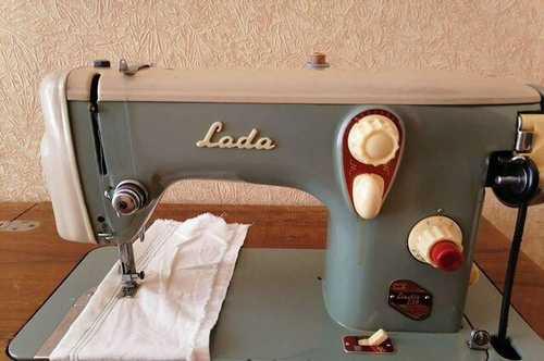 Швейная машина бу LADA