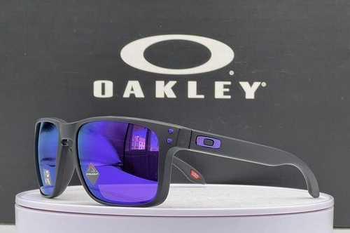 Солнцезащитные очки Oakley Holbrook XL Violet