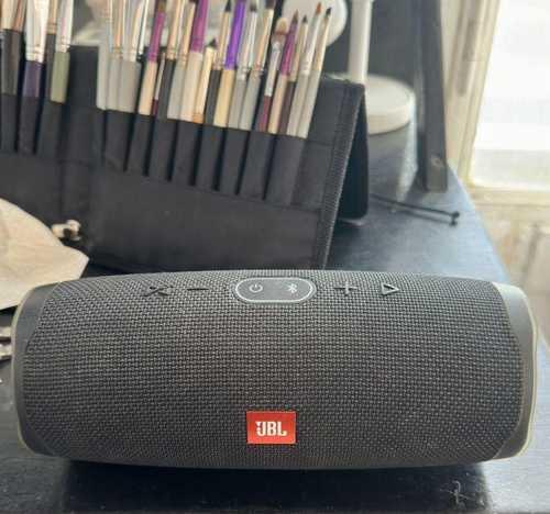 Колонка jbl charge 4