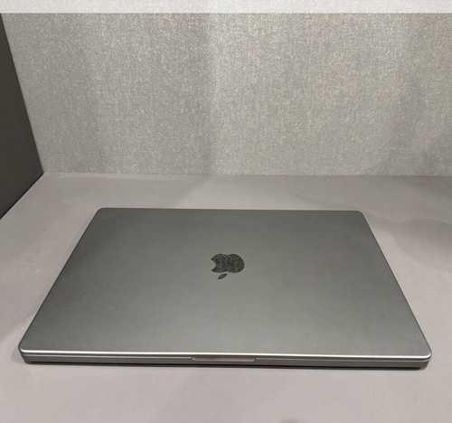 Macbook pro 16 m1 32gb 1tb