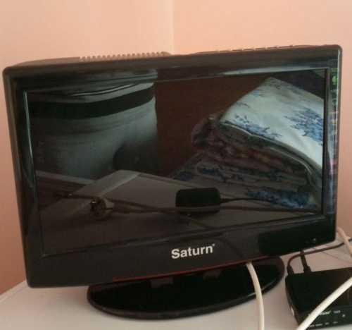 Телевизор Saturn маленький