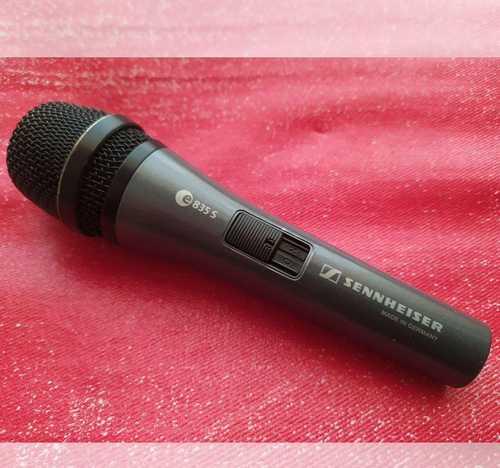 Sennheiser E 835-S микрофон вокальный динамический