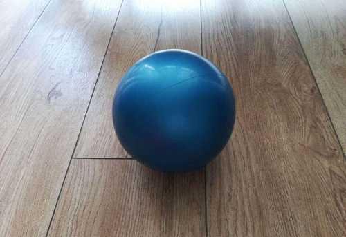 Гимнастический мяч 15 см (и подарок)