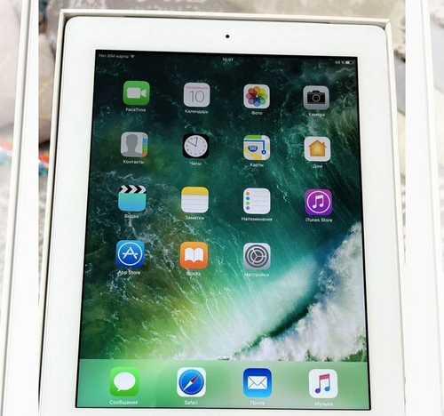 Планшет apple iPad 4 рабочий, батарея 5 часов