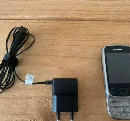 Nokia 6303i Сlassic