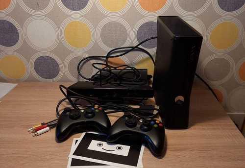 Xbox 360 S Kinect с 2 беспроводными джойстиками