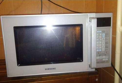 Микроволновая печь Samsung с грилем и пароваркой