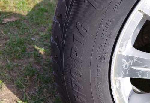 Goodyear Ice Navi Zea 215/70 R16