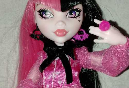 Monster high g3 дракулаура draculaura