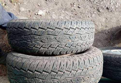 Toyo Open Country A/T 215/65 R16 и 215/65 R16