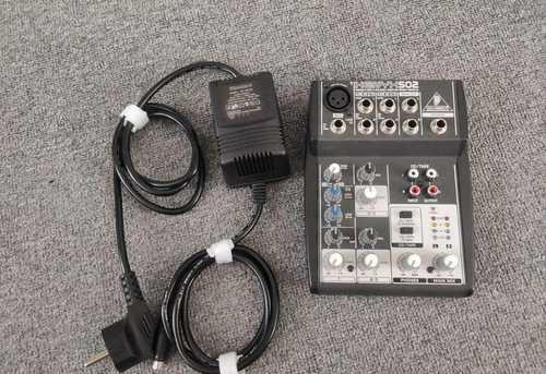 Behringer xenyx 502