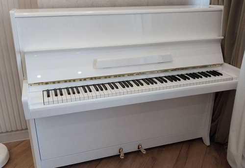 Пианино белое С115 Klassik Petrof