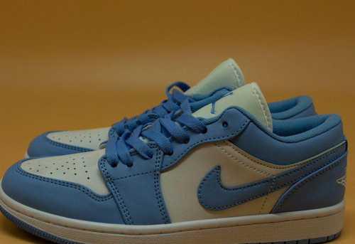 Кроссовки Wmns Air Jordan 1 Low blue