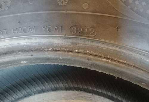 Kumho I'Zen RV Stud KC16 235/60 R18