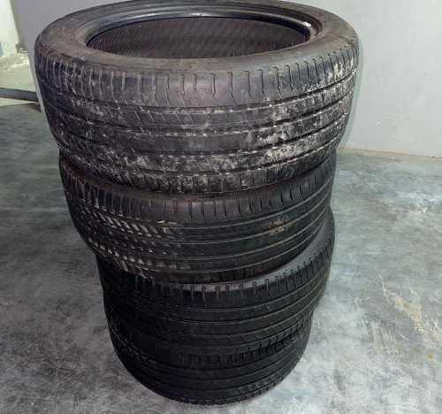 Michelin Latitude Sport 3 255/45 R20 и 285/40 R20