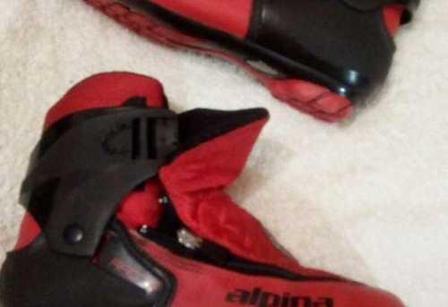 Лыжные ботинки Alpina Racing и Botas