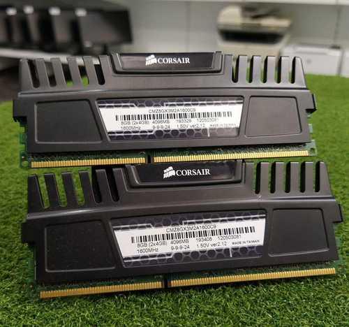 Оперативная память Corsair DDR3 8Gb (4Gbx2)