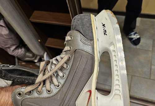 Коньки хоккейные Nike 41,5