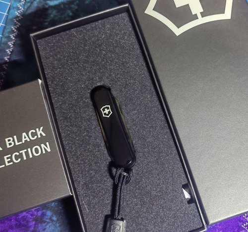 Нож-брелок Victorinox Signature Lite Onyx Black