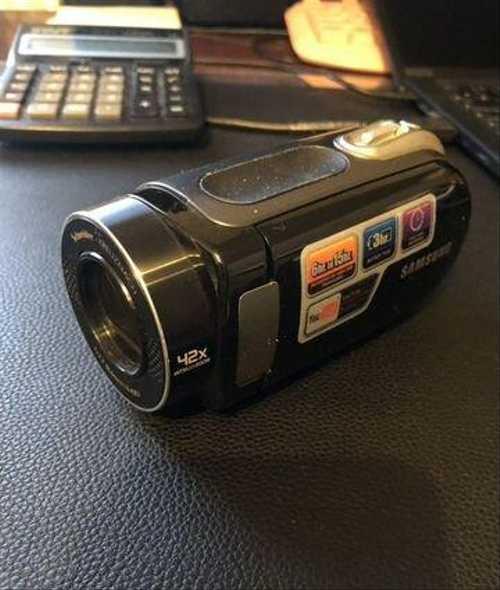 Цифровая видеокамера samsung