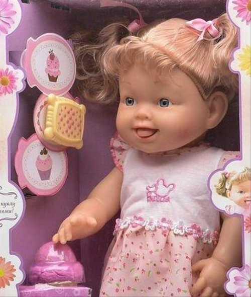 Кукла Lisa Jane интерактивная сладкоежка