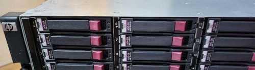 Storage works HP D2700 (AJ941)