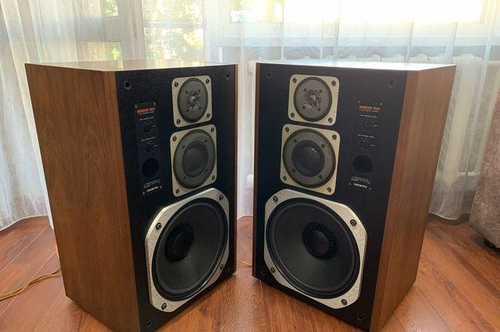 Onkyo Monitor 100R