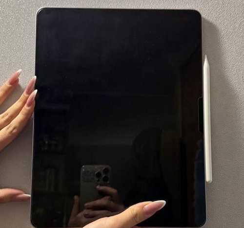 iPad Air (M2) Wi-Fi 128 гб, экран 13’ вместе с App
