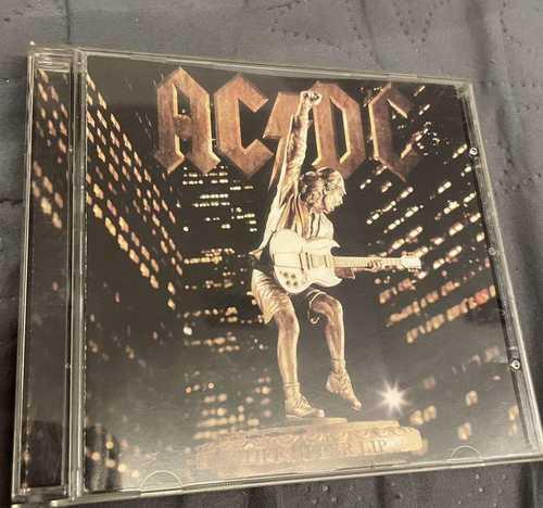 CD acdc, LED zeppelin б/у