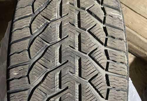 Tigar Winter 245/40 R18 97
