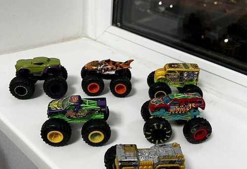 Hot wheels монстр трак