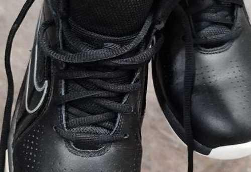 Новые кроссовки демисезонные Nike