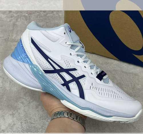 Волейбольные кроссовки asics женские