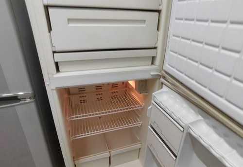 Холодильник маленький Бирюса