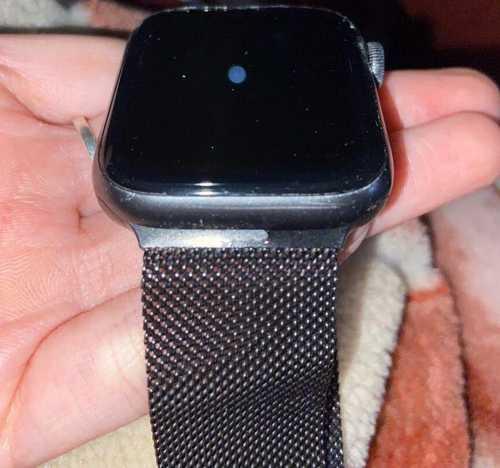 Часы apple watch se 44 mm